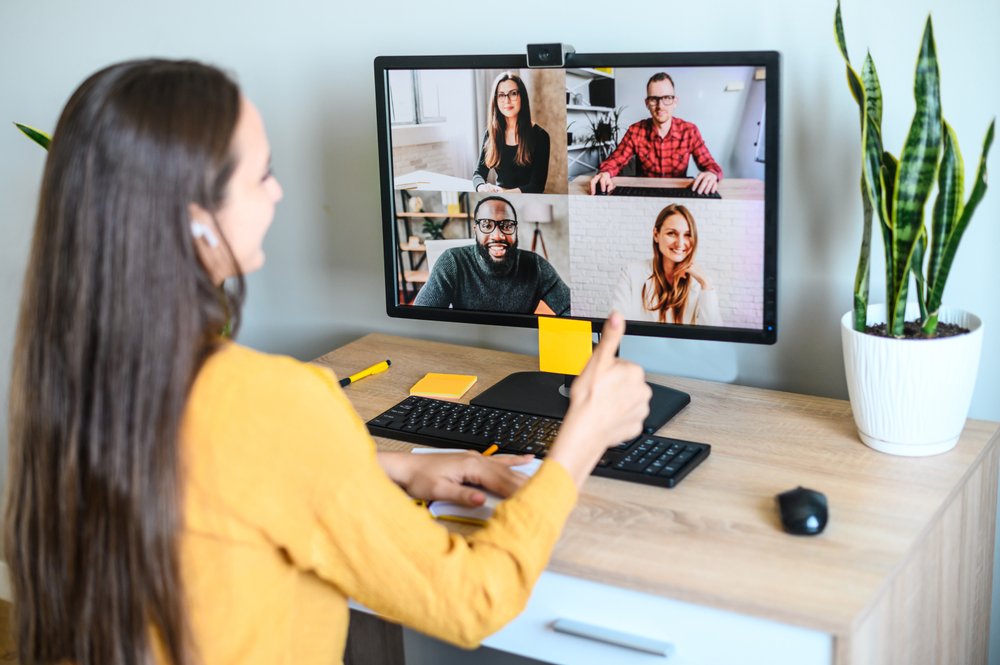 Optimizing Remote Team Dynamics: Harnessing Recognition and Feedback
