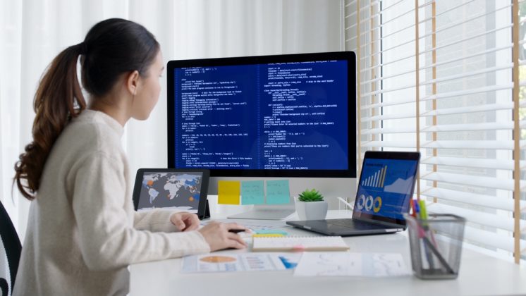 Technical vs. Soft Skills: What Matters More in an Upskilling Program?